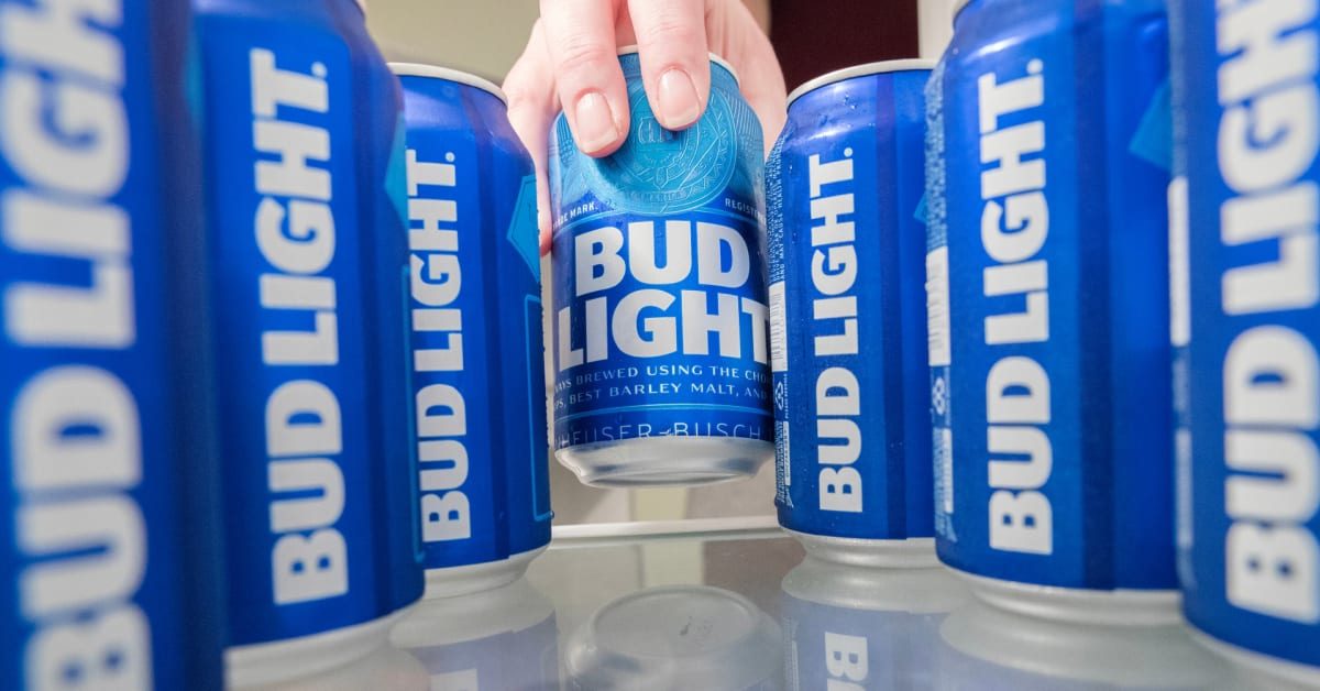 Une star de la country appelle à un boycott à la manière de Bud Light ...